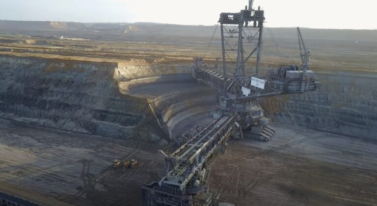 How Surface Mining Affects Plant Life: Ecological Impacts Explored